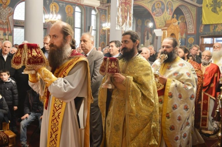 Χειροτονία Πρεσβυτέρου στον Ιερό Ναό Αγίου Νεκταρίου Εδέσσης - Poimin.gr