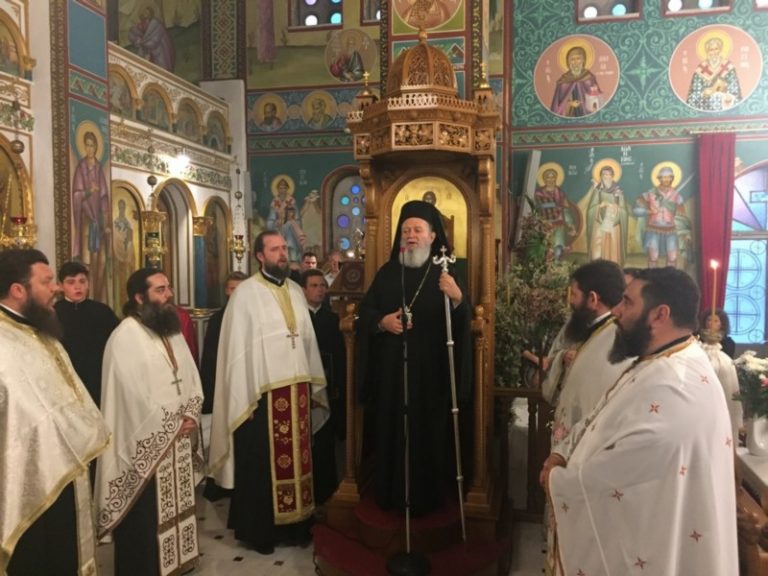 Τα Ιερά Λείψανα των Ευβοέων Αγίων υποδέχθηκε η Χαλκίδα - Poimin.gr