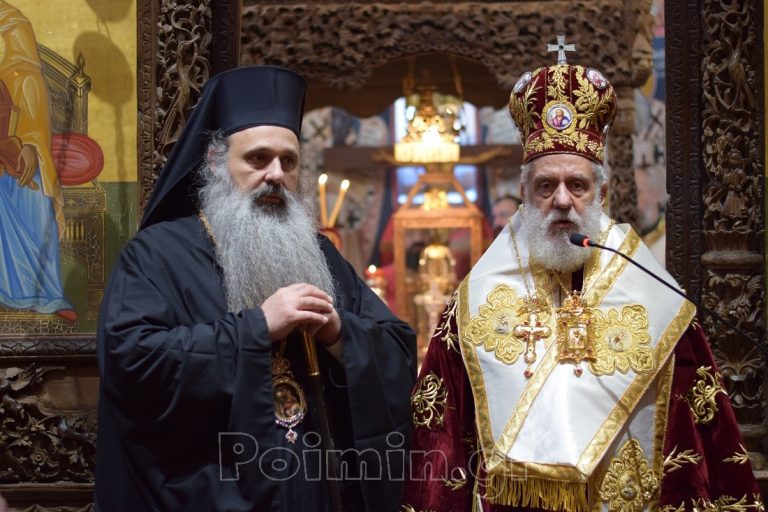 Στην εορτάζουσα Μονή του Αγίου Στεφάνου Μετεώρων ο Μητροπολίτης Σύρου ...
