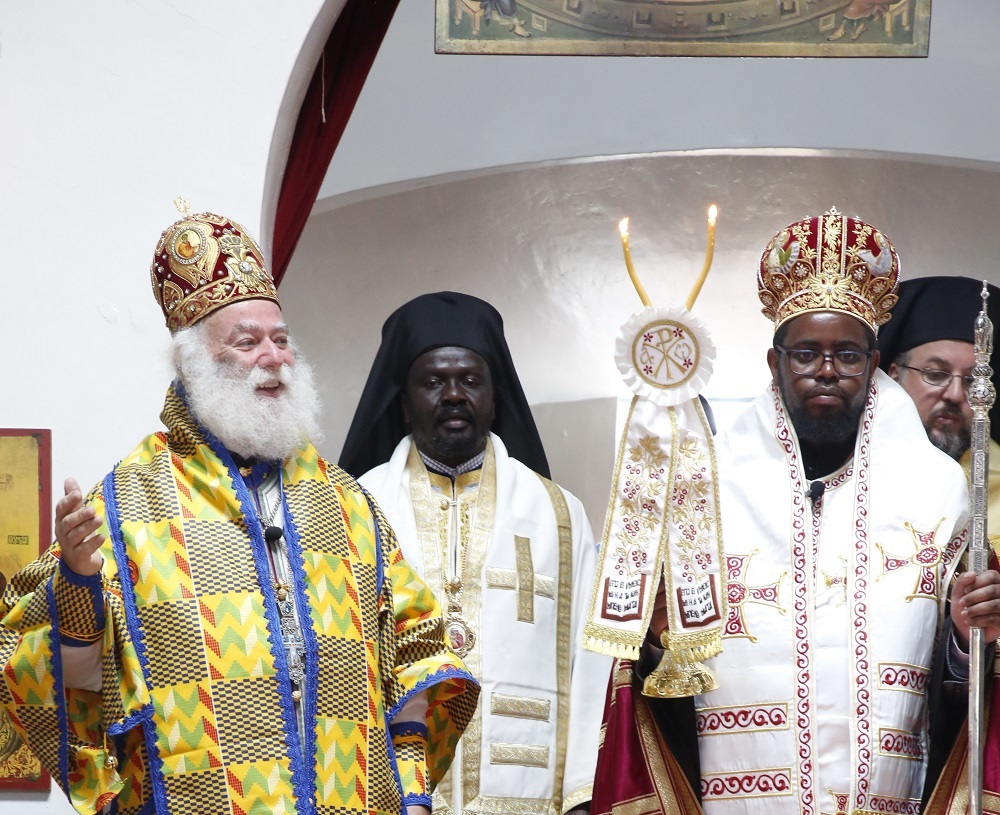 Η ενθρόνιση του νέου Επισκόπου Νιέρι | poimin.gr