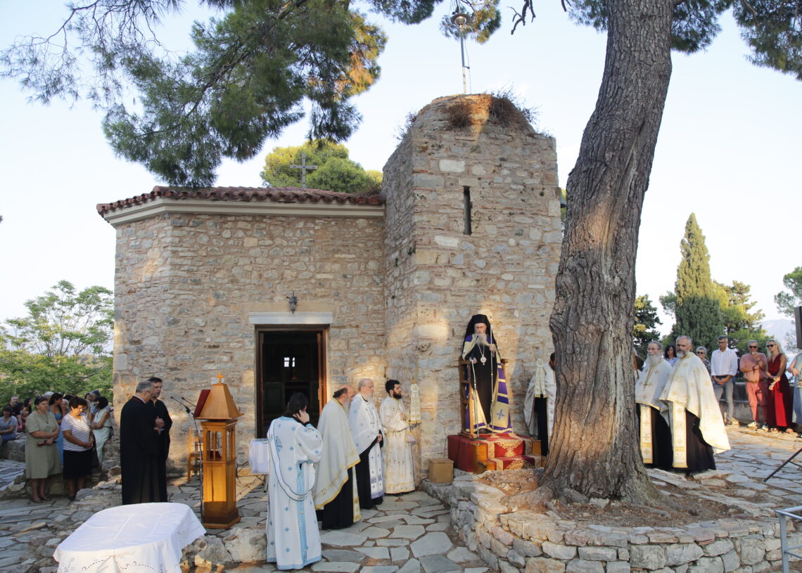 Η ευχή του Ιησού για τους κεκοιμημένους - Poimin.gr