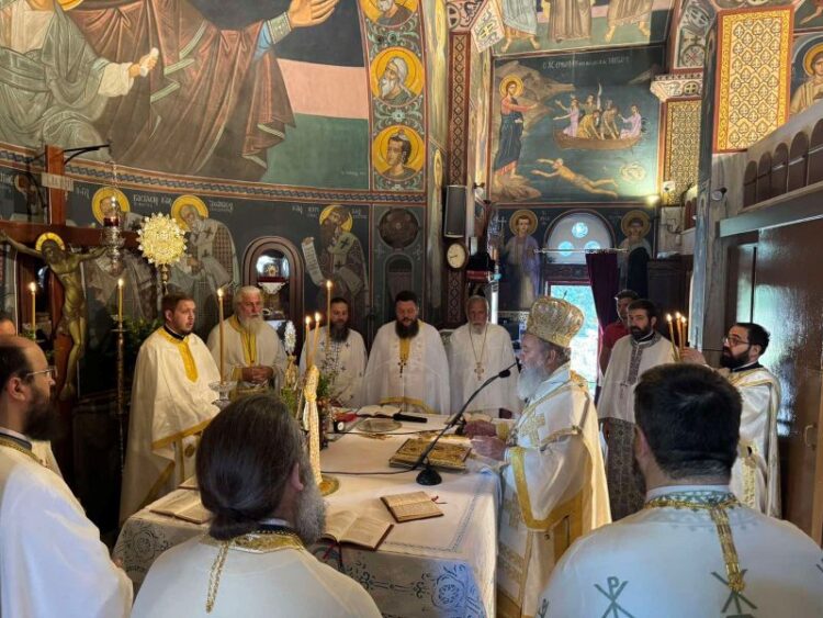 Ο ΕΟΡΤΑΣΜΟΣ ΤΟΥ ΑΓΙΟΥ ΜΕΘΟΔΙΟΥ ΣΤΗΝ Ι. ΜΗΤΡΟΠΟΛΗ ΧΑΛΚΙΔΟΣ - Poimin.gr